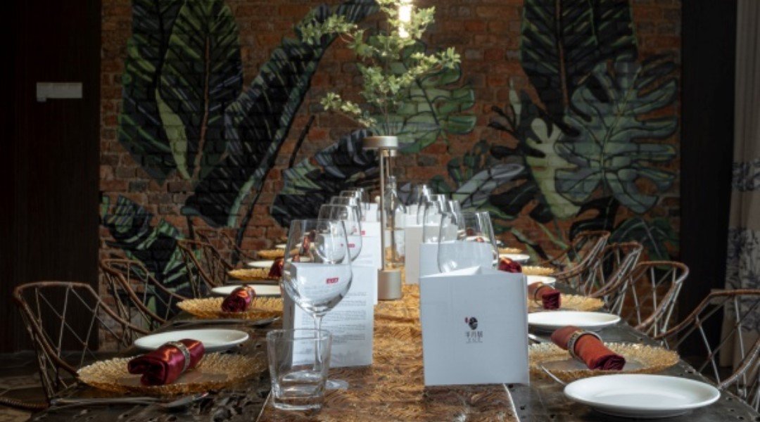 Yue (Yuè) 半月居 | FunNow - 線上即時預訂餐廳、住宿、按摩